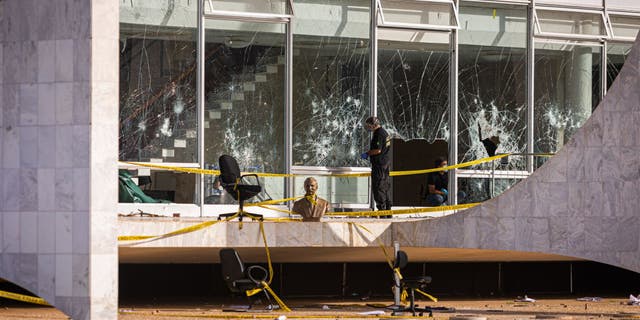 Brazil arrests rise to 1,500 after pro-Bolsonaro attack on capital ...