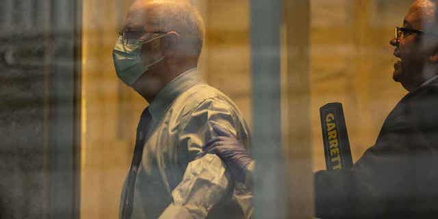 Ny Lawyers Ask Jury To Acquit Gynecologist Accused Of Sexually Abusing