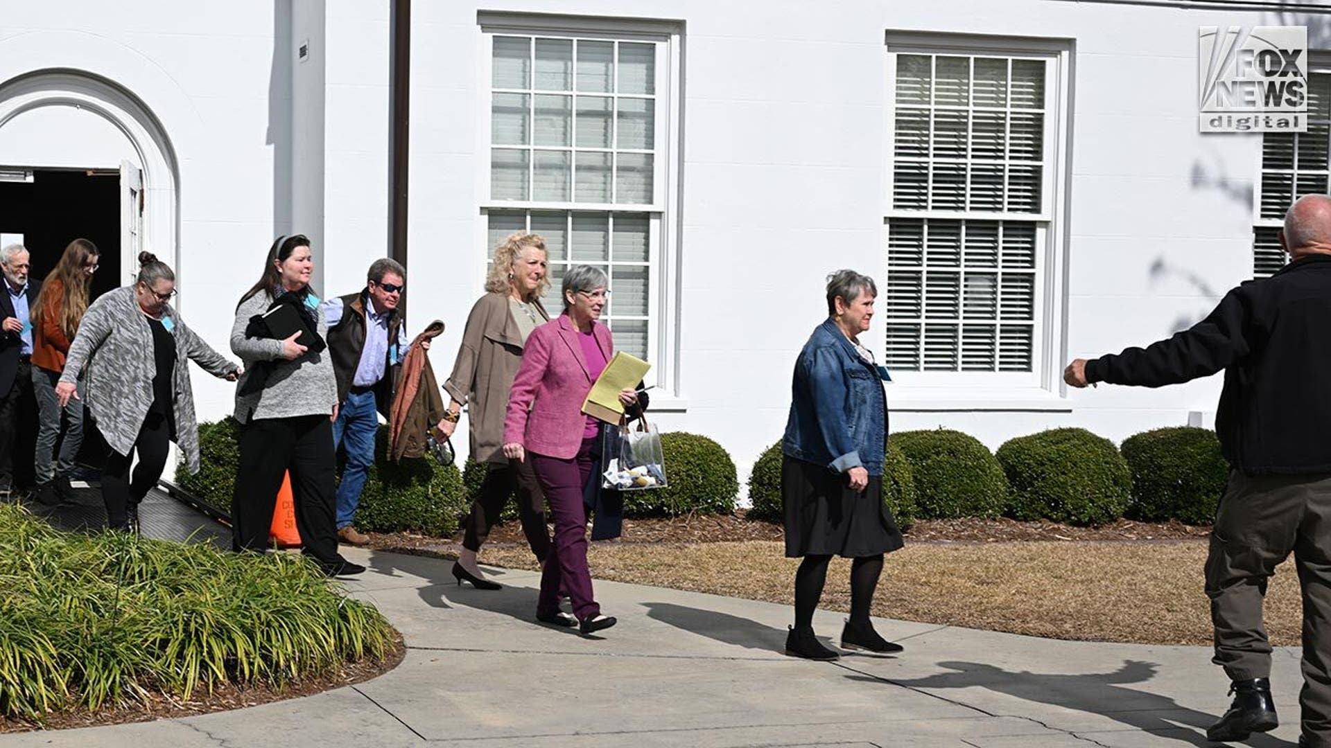 Photo Gallery: Alex Murdaugh double murder trial evacuated | Fox News