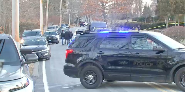 Andover Massachusetts Police Confirm 3 Dead Found Inside 2m Home