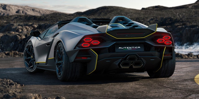 Lamborghini reveals the last V12-powered cars it will build before ...