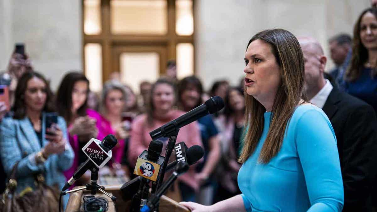 Arkansas House Panel Endorses Gov Sarah Huckabee Sanders Plan To