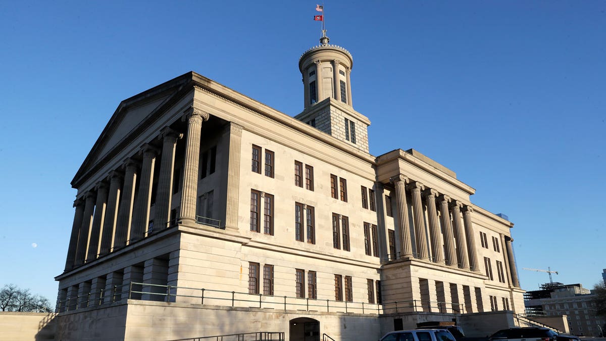 Tennessee lawmakers look to legally define 'sex,' restrict ID name ... Tennessee lawmakers look to legally define 'sex,' restrict ID name ...