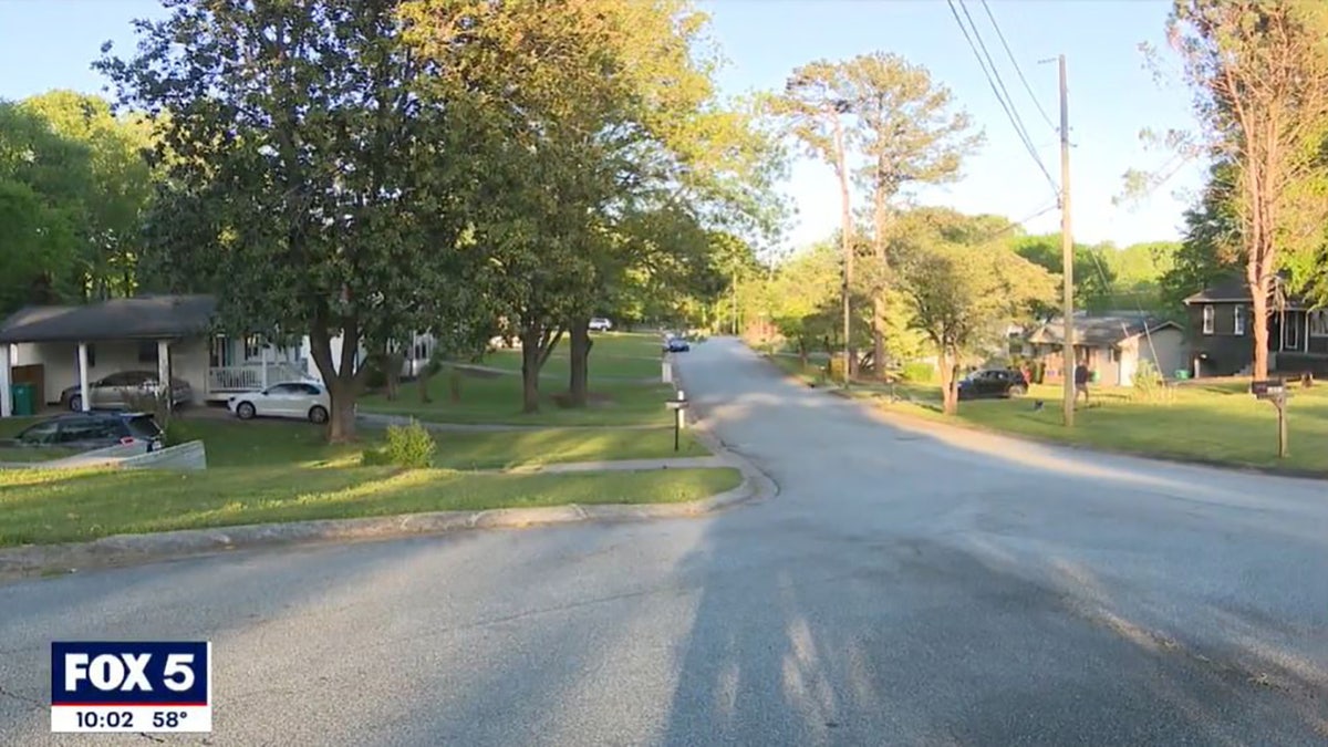 Georgia homeowner shoots, kills man trying to break into house: report ... Georgia homeowner shoots, kills man trying to break into house: report ...