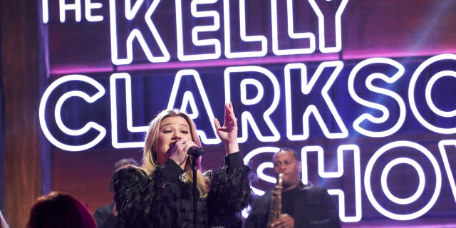 'The Kelly Clarkson Show' faces accusations of 'toxic' work environment ... 'The Kelly Clarkson Show' faces accusations of 'toxic' work environment ...