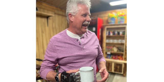 Breakthrough prosthetic fingers revolutionize the lives of amputees ...