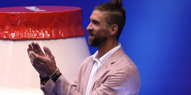Michael Phelps Watches Final Individual Swimming Record Shattered By