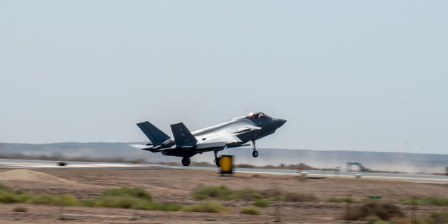 US F-35 fighters arrive in Middle East to deter Iran, assist mission in ...