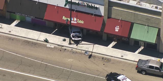 California car slams into pizzeria after road rage shooting incident ... California car slams into pizzeria after road rage shooting incident ...