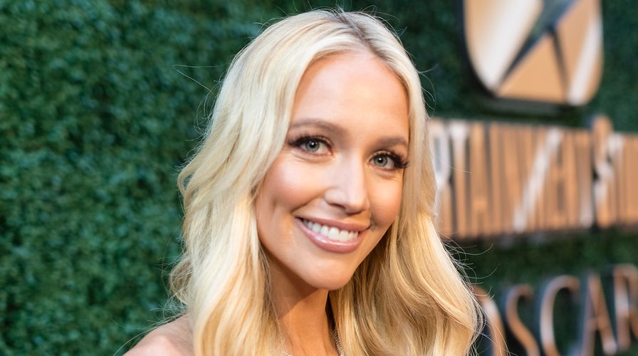 Ashley Brewer Reveals Espn Laid Her Off Days Before Wedding Fox News