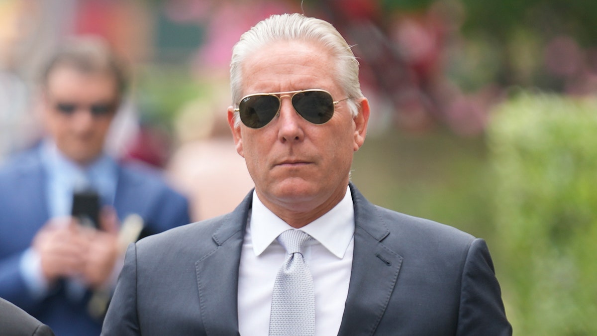 Former FBI official pleads guilty to conspiracy for illicit work with ... Former FBI official pleads guilty to conspiracy for illicit work with ...