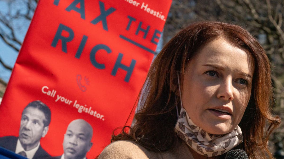 Liberal NY Dem shocks social media by claiming more than 200 ... Liberal NY Dem shocks social media by claiming more than 200 ...