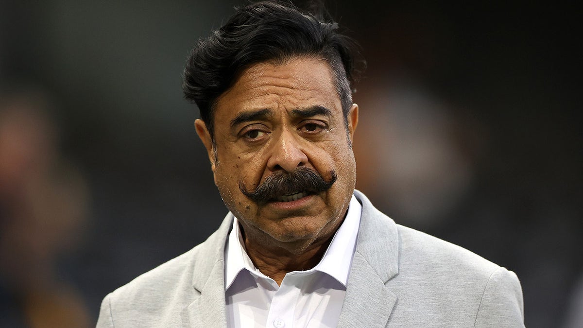 Jaguars Shad Khan On Jacksonville Shooting Hatred Cannot Be A Choice Fox News