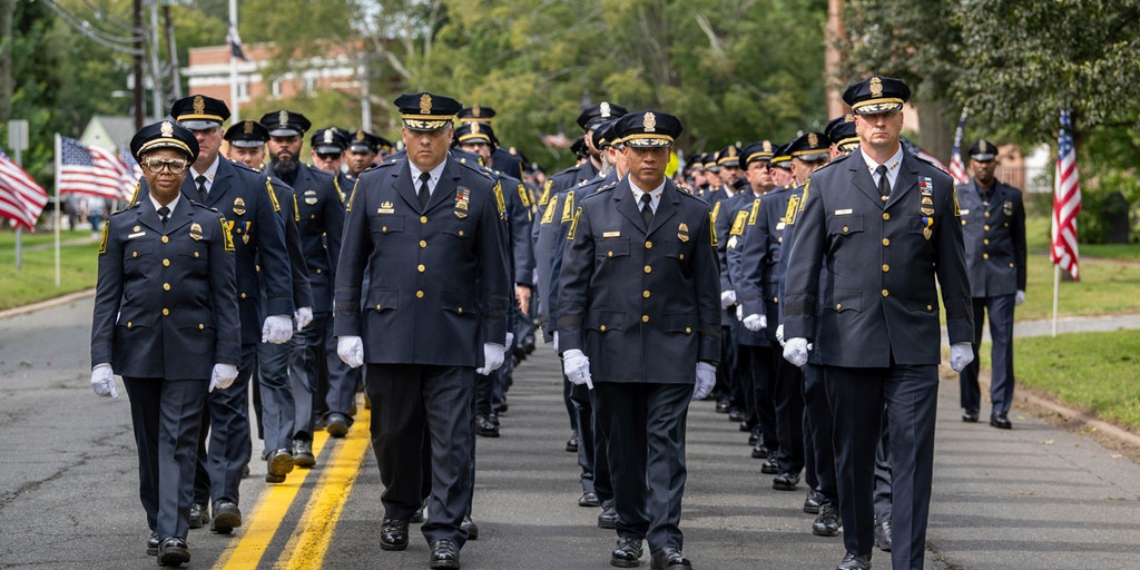 suspect in the death of hartford connecticut police officer robert ...
