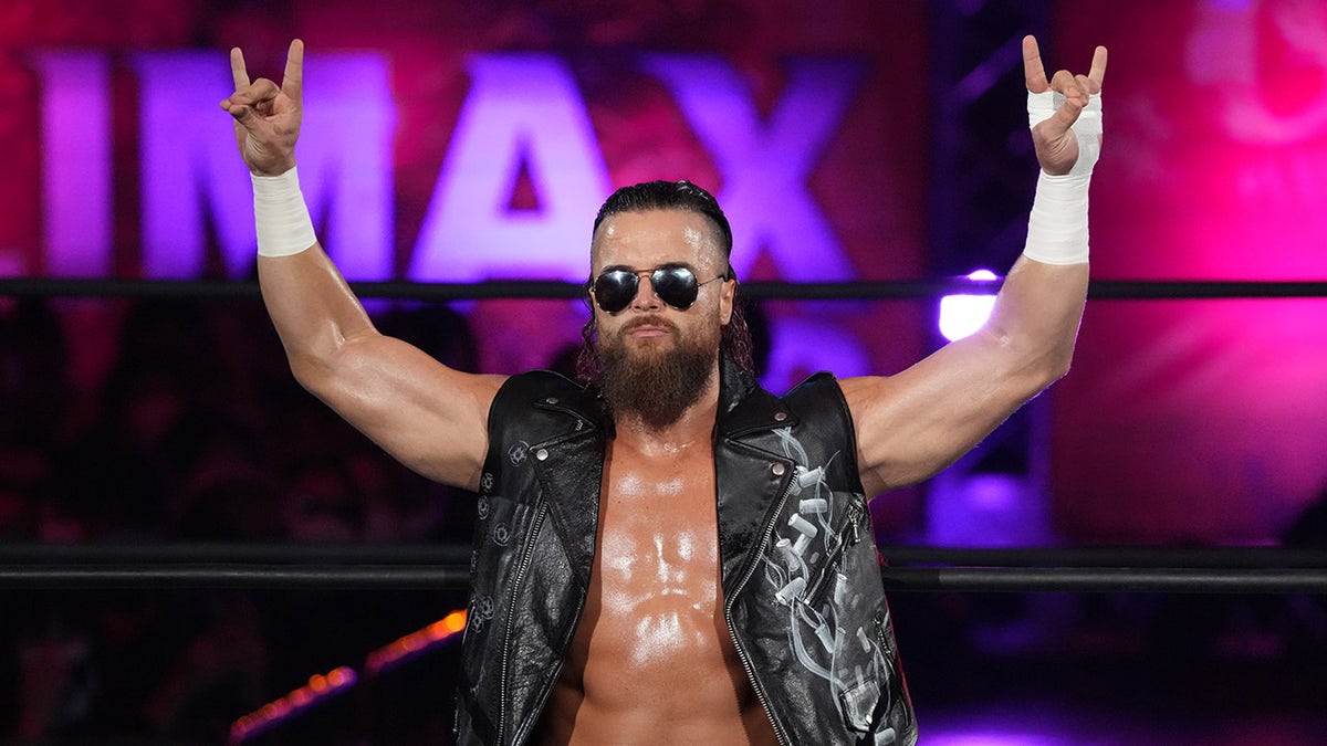 AEW faces backlash over Juice Robinson roll of quarters segment with ... AEW faces backlash over Juice Robinson roll of quarters segment with ...