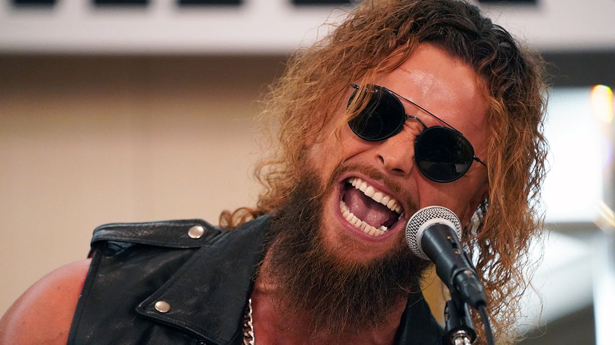 AEW faces backlash over Juice Robinson roll of quarters segment with ... AEW faces backlash over Juice Robinson roll of quarters segment with ...