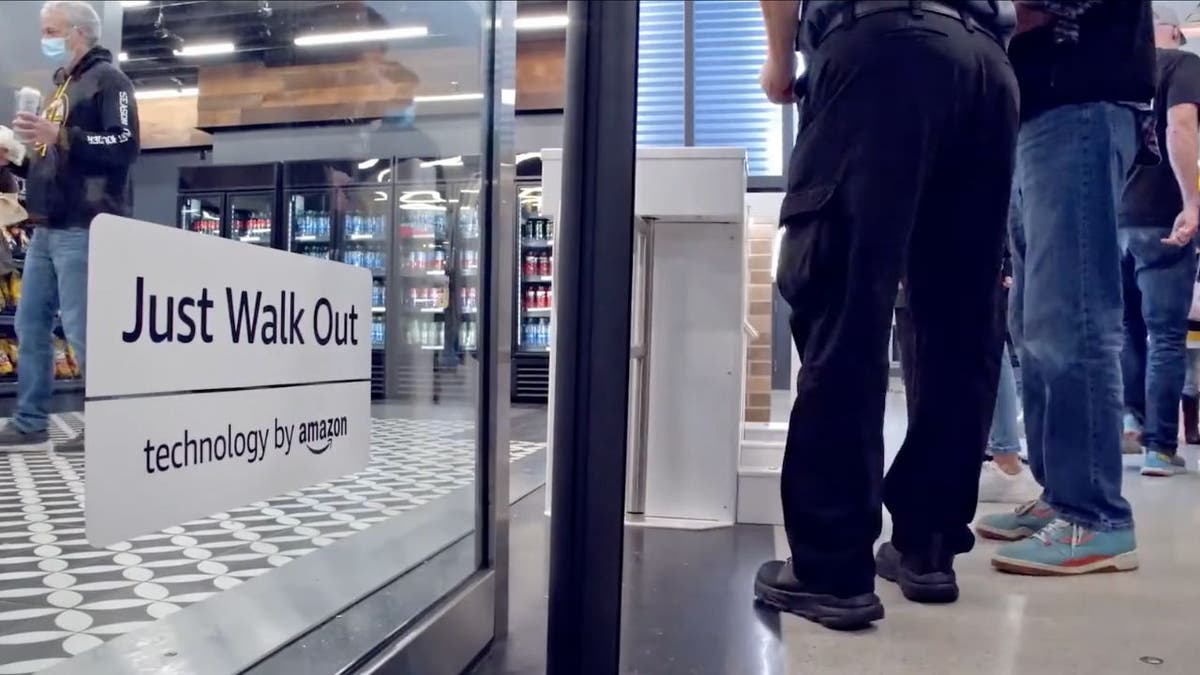 Get ready for new way to self-checkout when you’re out shopping | News Pub