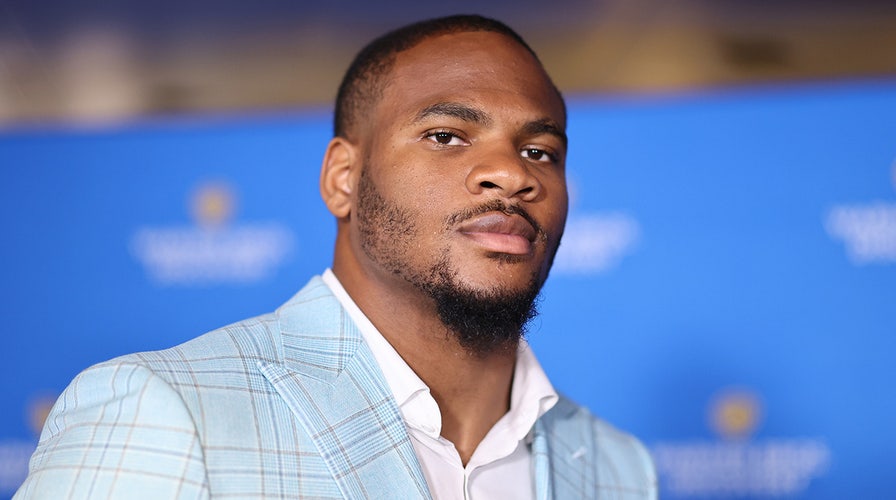Cowboys' Micah Parsons passionately defends his podcast despite ... Cowboys' Micah Parsons passionately defends his podcast despite ...