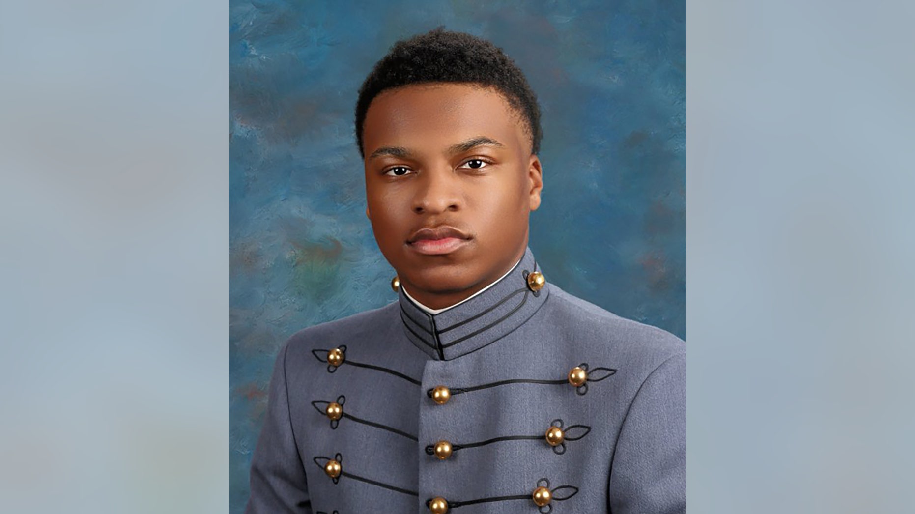 Army football player Larry Pickett Jr rescues man from burning car in ...